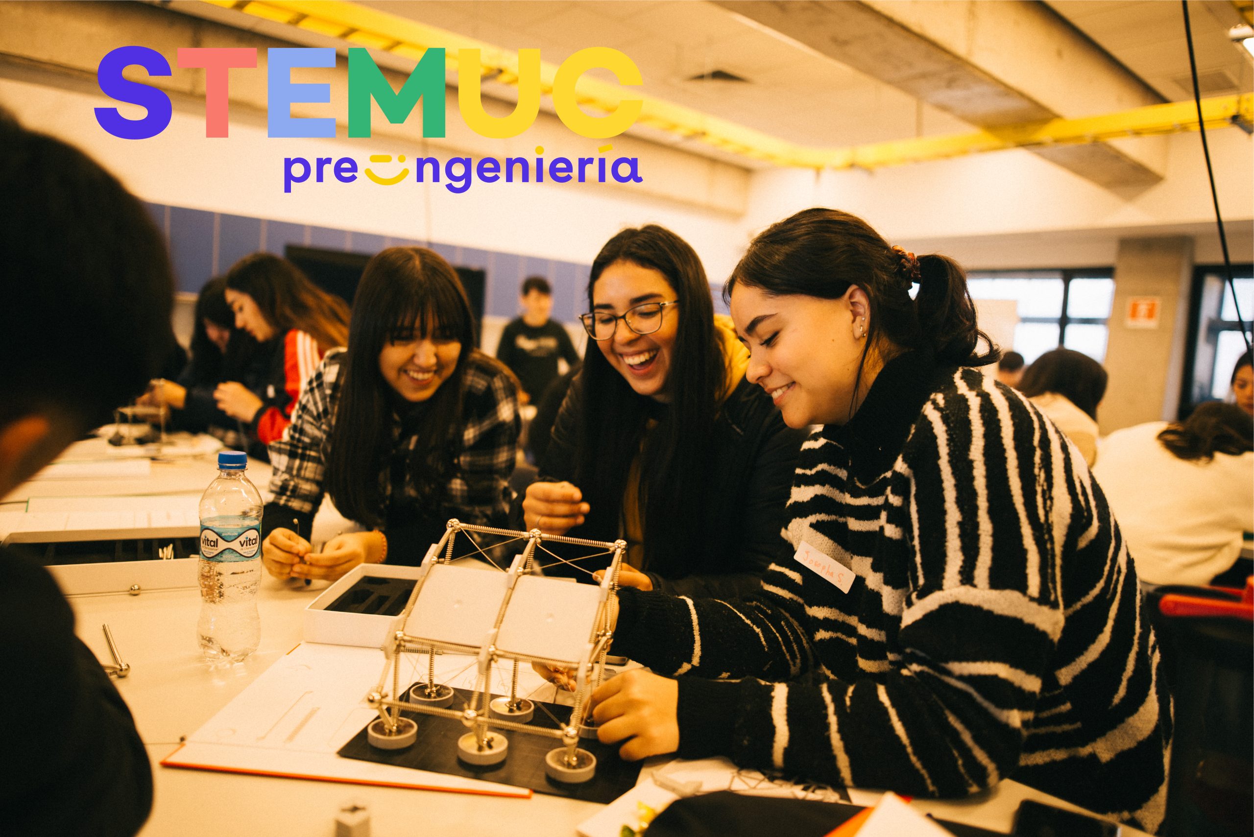 Academia STEM UC de verano 2024 | Ingeniería UC